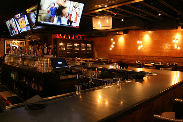 We Checked Out Primebar's $5 Burger Wednesday - cravedfw