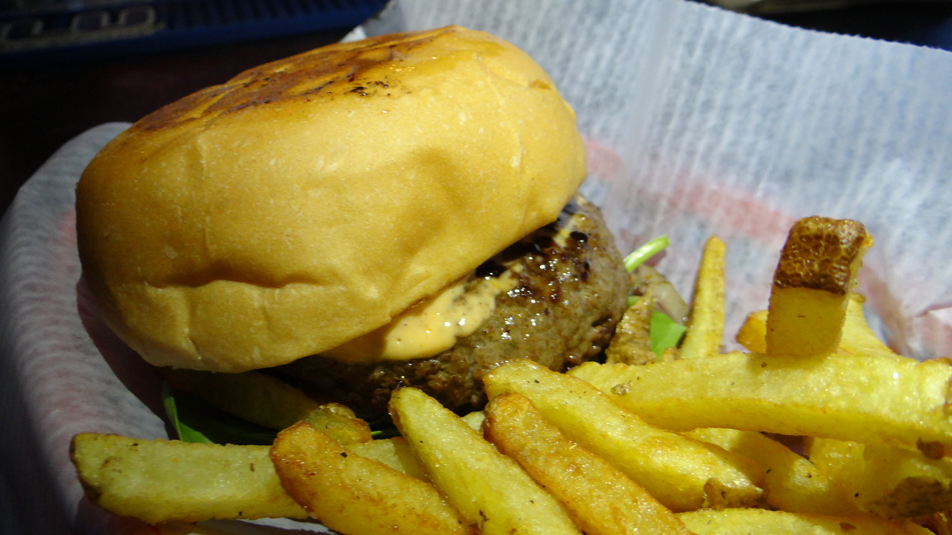 Reagle Beagle Tells You To Get Stuft - cravedfw