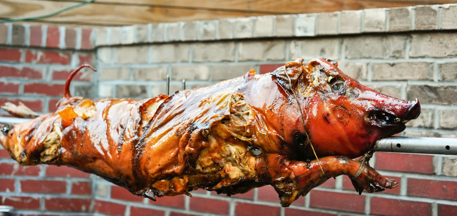 Get Your Pig On This Sunday At Oak Cliff Social Club - cravedfw
