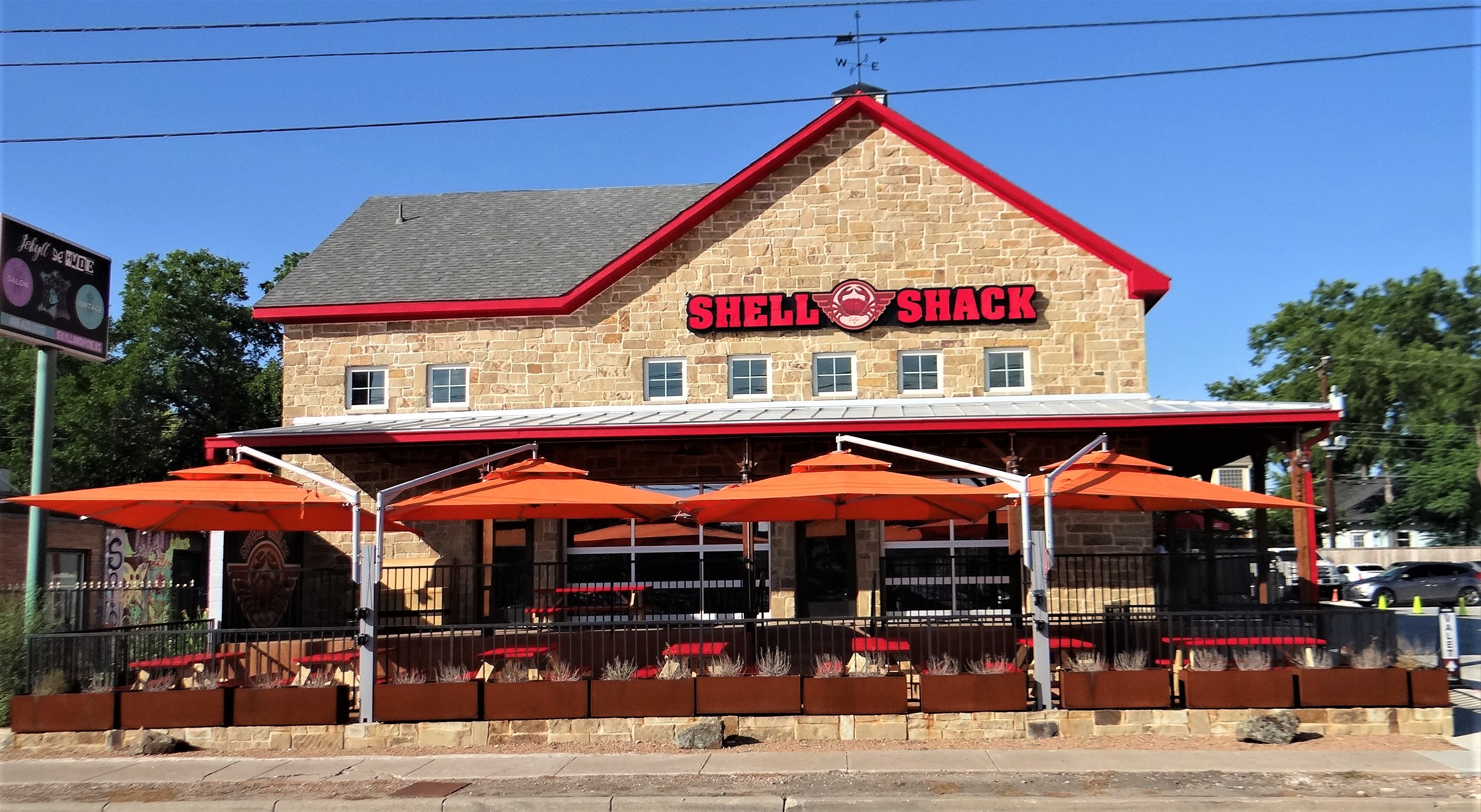 Shell Shack Open for Business on Henderson - cravedfw