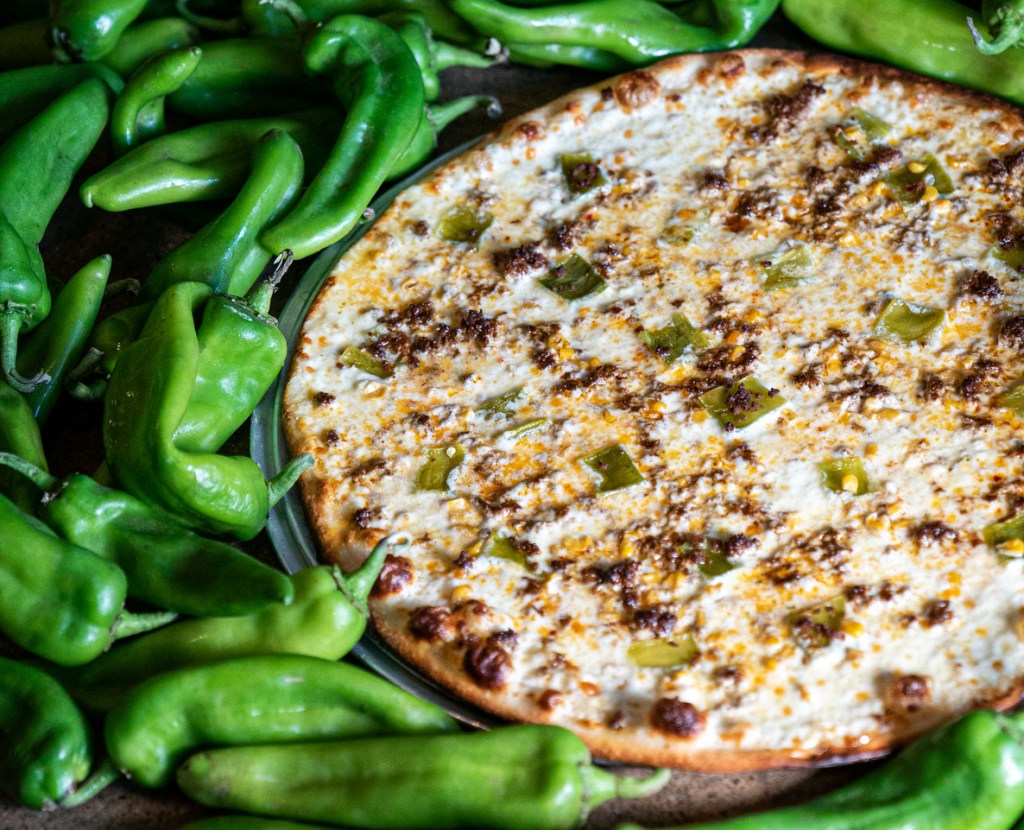 Hatch Chile Pizza at GAPCo - cravedfw