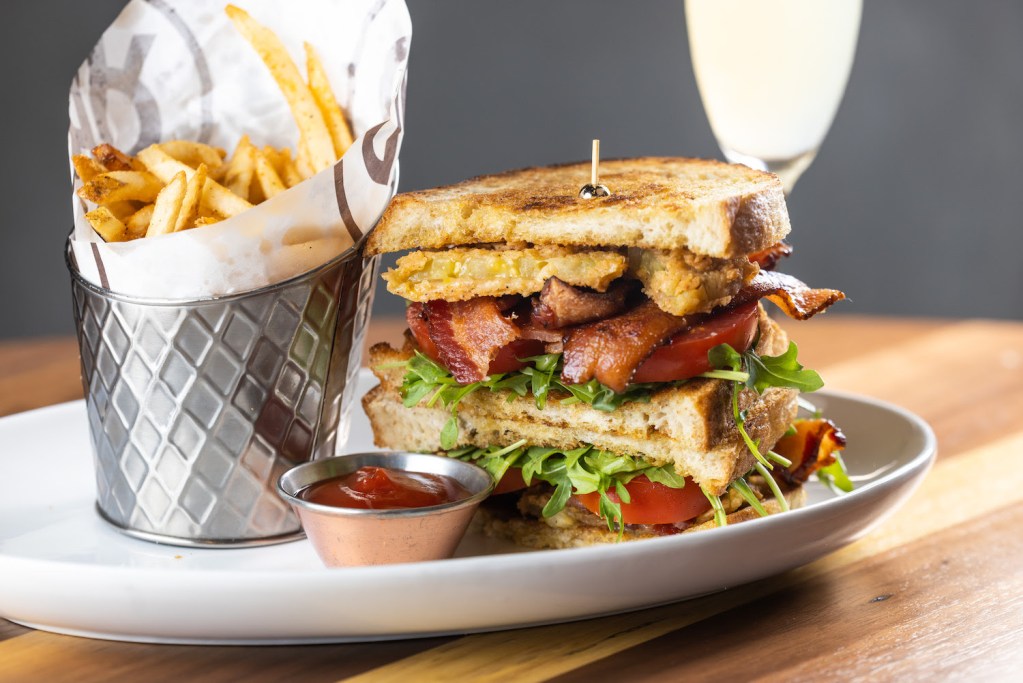 Ramble Room Launches Weekend Brunch - cravedfw