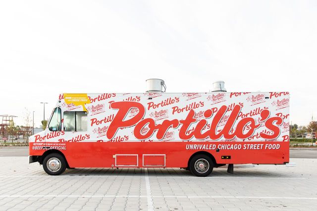 Portillo’s Beef Bus Serves Up Its Crave-Worthy Food in DFW - cravedfw