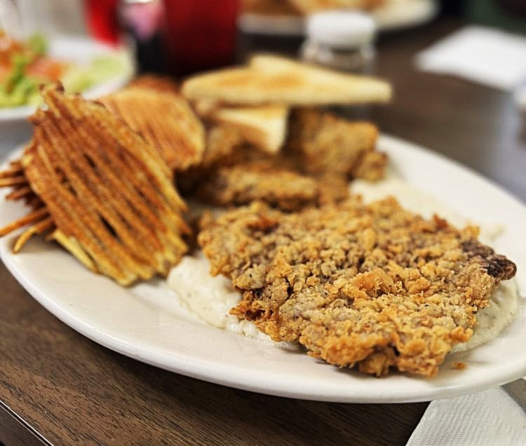 Jake & Dorothy's Elevates Texas Chicken Fried Steak Day in the Spirit ...