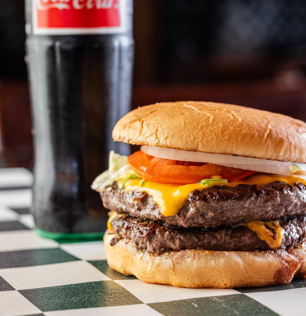5 Really Good Burgers Around Texas - cravedfw